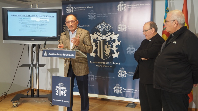 Ayuntamiento de Orihuela y Obispado alcanzan un acuerdo de permuta para ... Ayuntamiento de Orihuela y Obispado alcanzan un acuerdo de permuta para ...